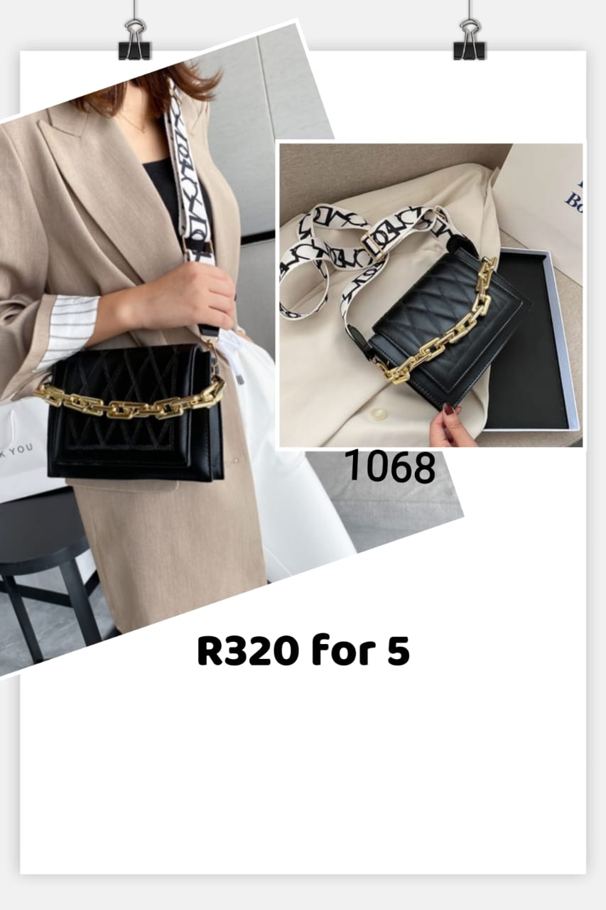 Women's Crossbody Black Bag With Golden Chain - Katherine Wholesale SA